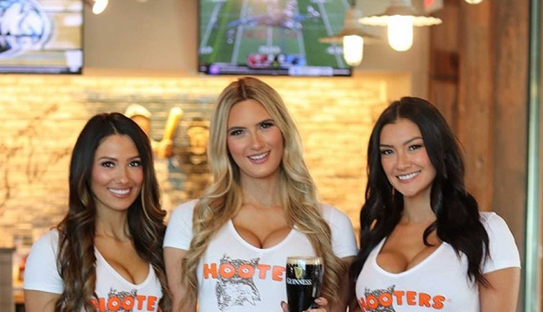 Hooters Files For Bankruptcy, Joining Wave Of Struggling Restaurant Chains
