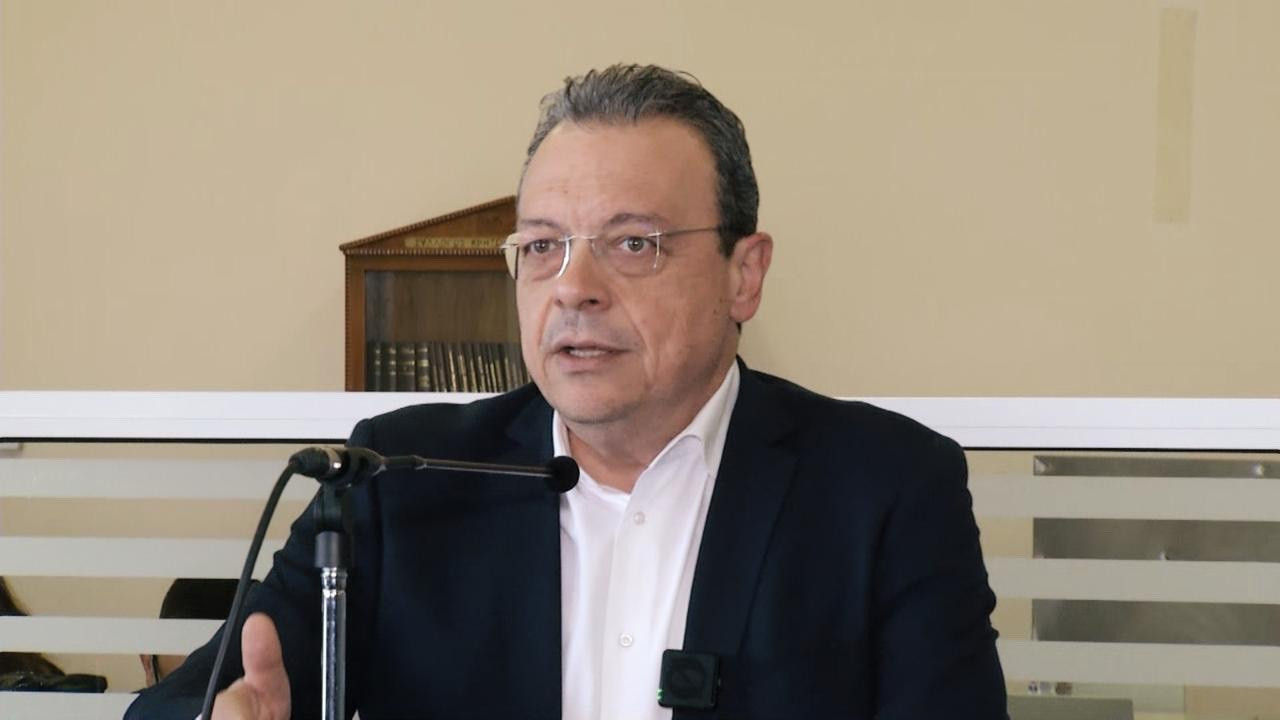 Σωκράτης Φάμελλος: Αποχαιρετούμε με θλίψη και σεβασμό τη Σύλβα Ακρίτα