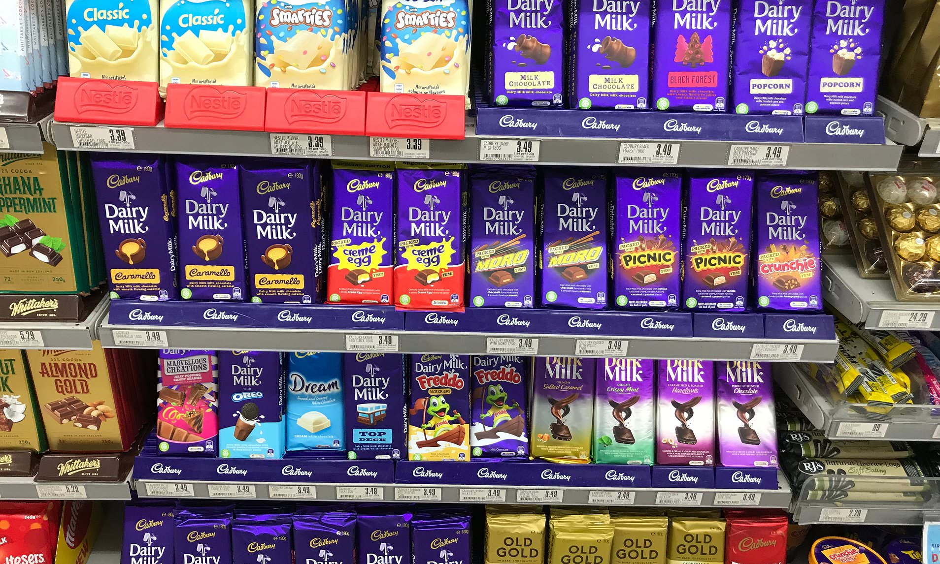 Supermarket urgently recalls chocolate bar over metal contamination