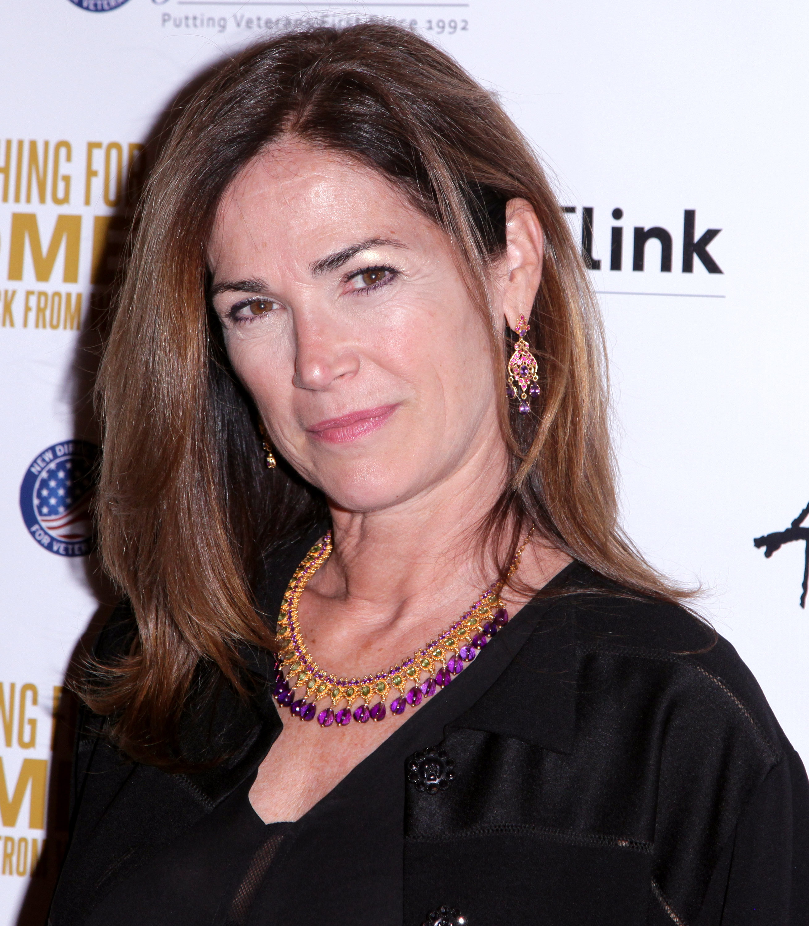 ‘NYPD Blue’ alum Kim Delaney tried to hit husband with car before ...