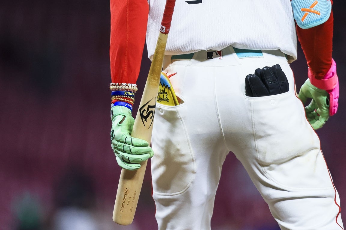 MLB Players test drive the controversial 'torpedo' bat: See photos