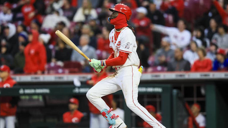 Cincinnati Reds star gets in on torpedo bat action with monster night
