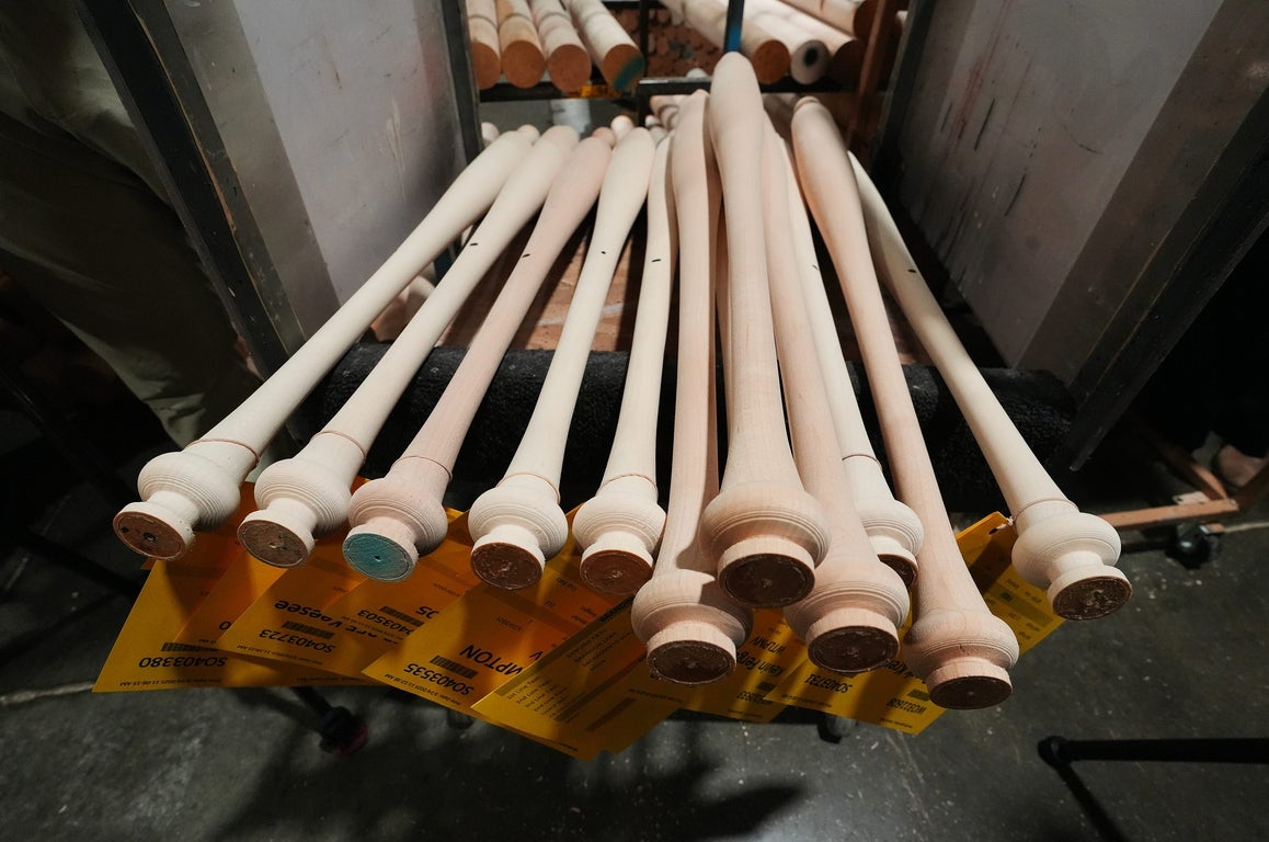 Tour the Louisville Slugger Museum & Factory; home of the torpedo bat