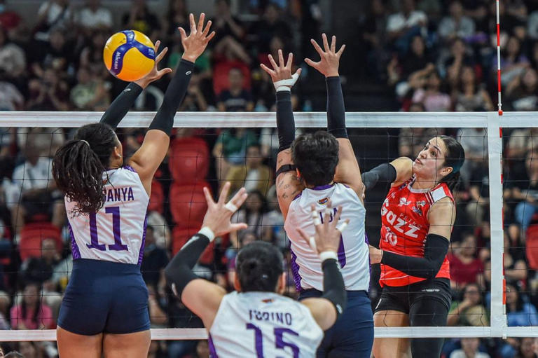 Petro Gazz downs Choco Mucho to inch closer to Finals berth