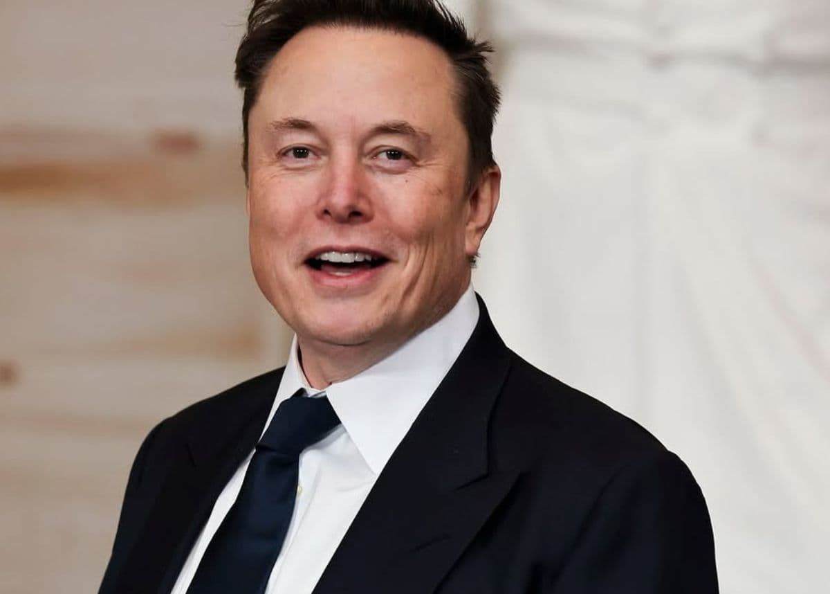 Donald Trump praises Elon Musk as Tesla boss nears exit
