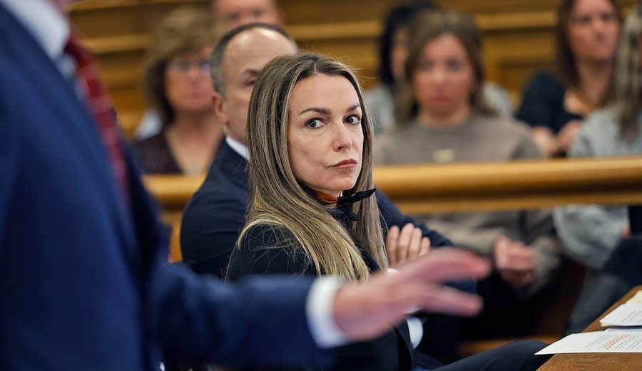 In a town divided, Karen Read faces second murder trial in death of her ...