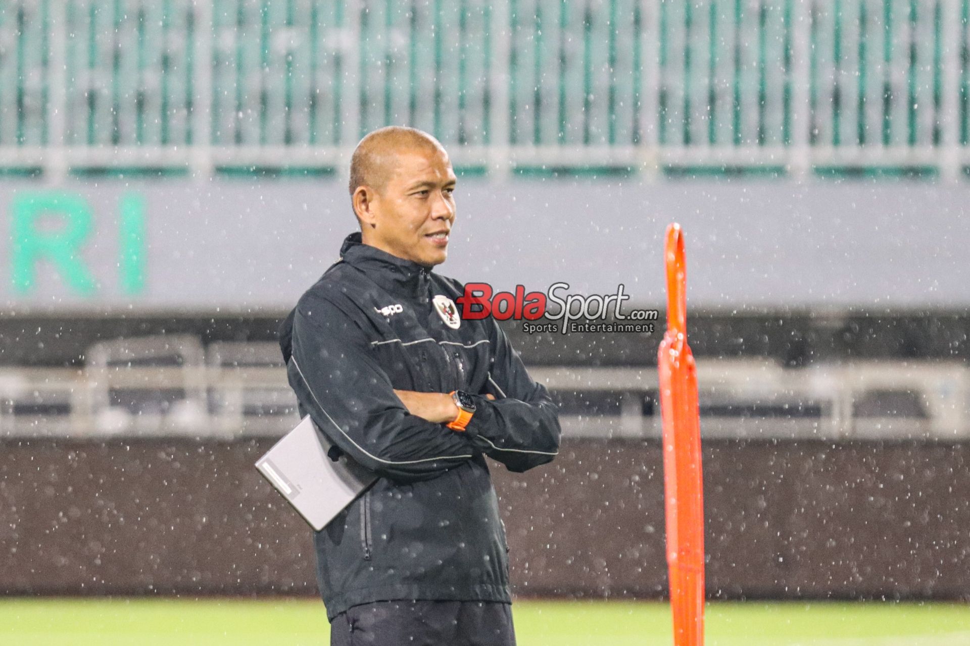 Piala Asia U-17 2025 - Ketemu Tim Sehotel, Nova Arianto Jaga Attitude ...