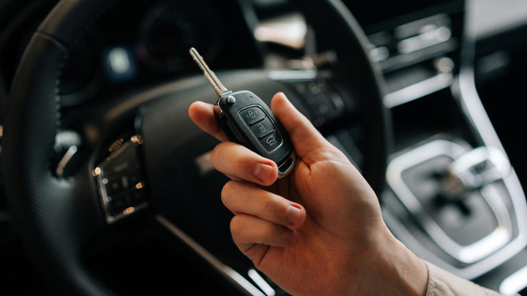 How To Get Your Car Out Of Anti-Theft Mode With The Key