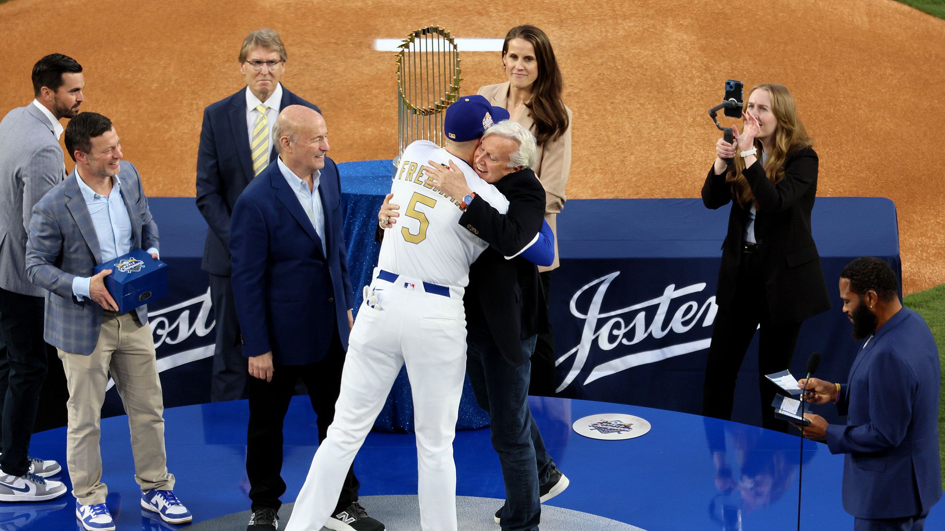 Dodgers 2025 opening day payroll is $354.8 million