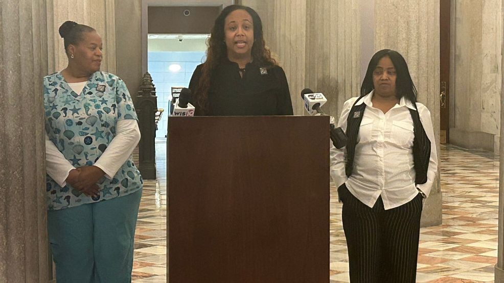 Advocates rally at SC State House to address Medicaid waitlist ...