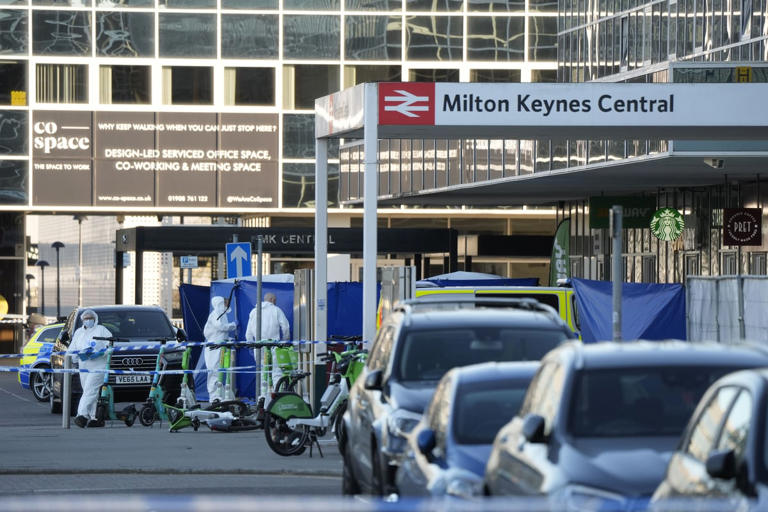 Milton Keynes: Man shot dead by armed police at railway station