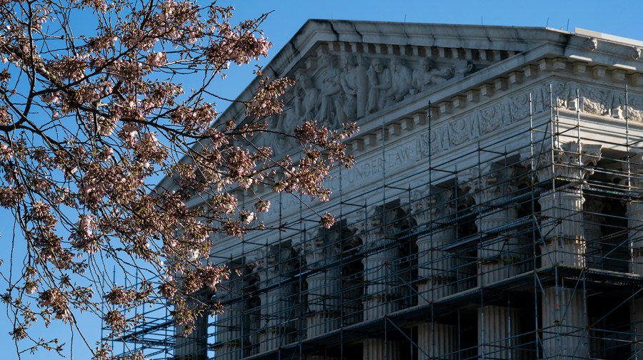 Supreme Court appears poised to revive terror victims suit against ...