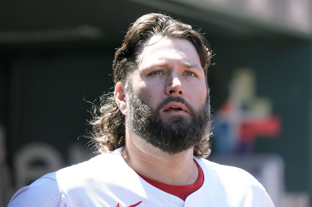 All-Star pitcher Lance Lynn retires from MLB