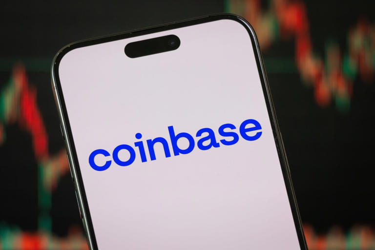 Coinbase stock logs worst quarter in two years amid economic uncertainty