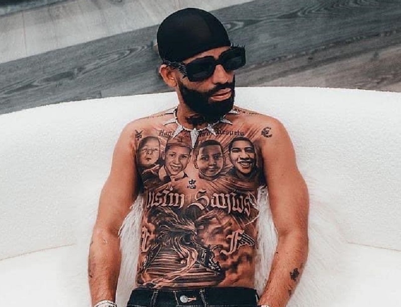 El recorrido tatuado de Arcángel: cuántos tatuajes tiene y su historia