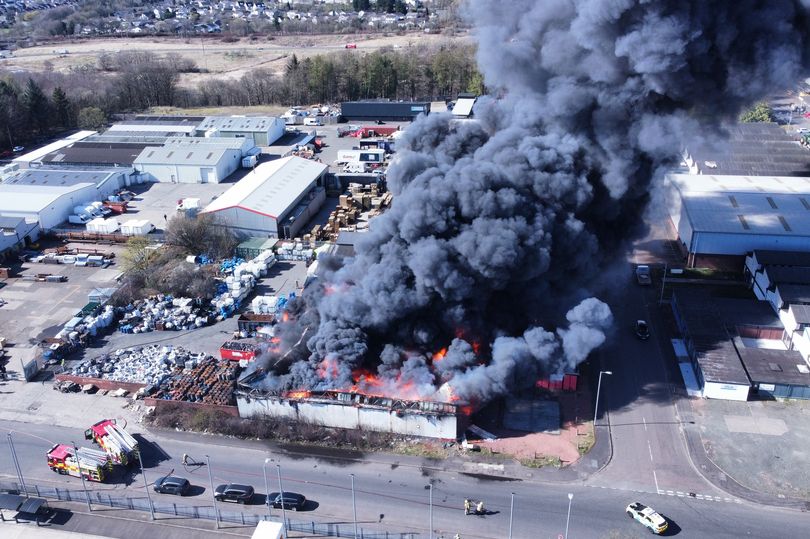 Cumbernauld fire: police issue update as hero firefighters battle blaze ...