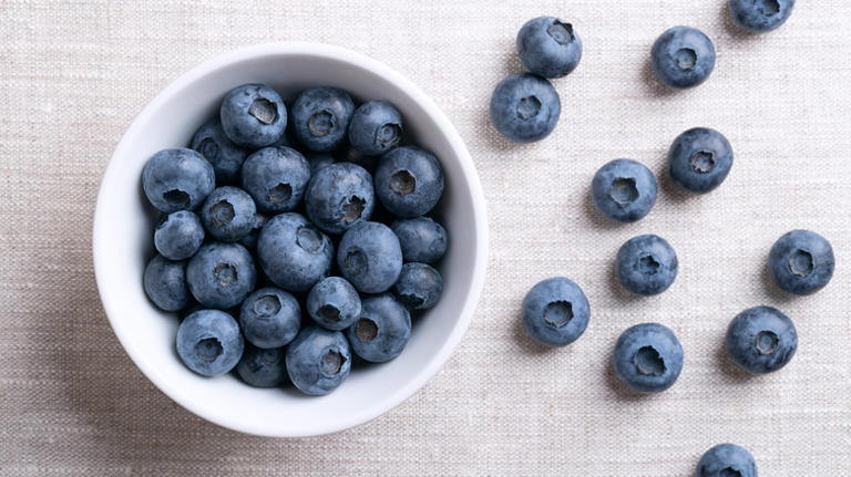 Here's How Long Your Blueberries Will Really Last In The Fridge