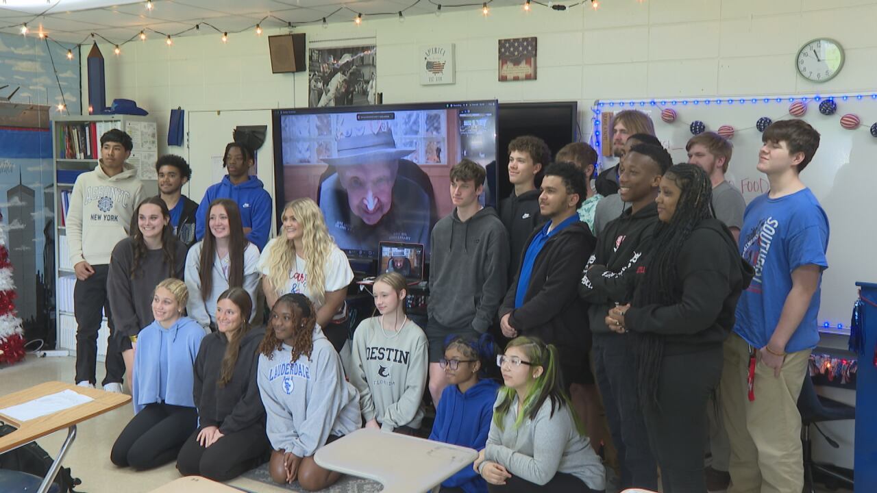 102-year-old WWII veteran “Papa Jake” speaks with Southeast Lauderdale ...