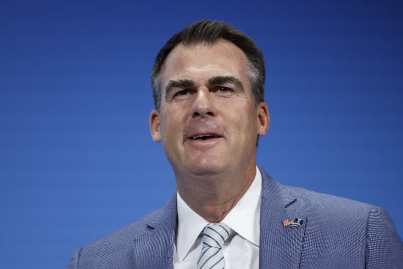 Gov. Stitt issues Executive Order upholding religious entities in public