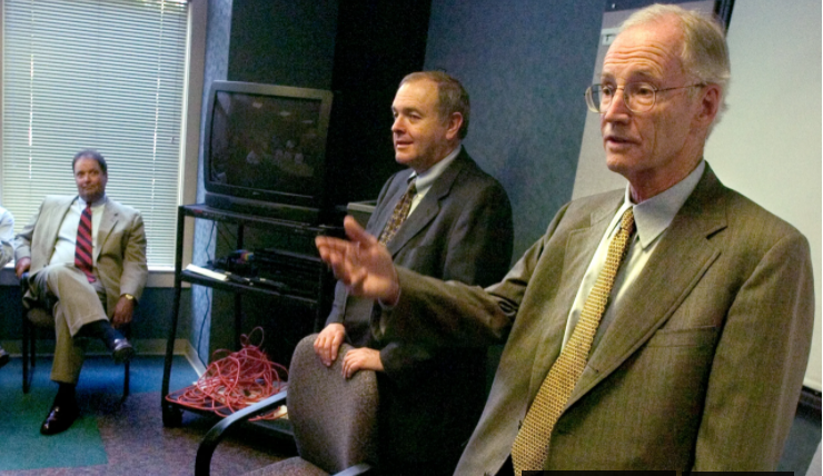 Phil Buckner, former owner of the York Daily Record, has died