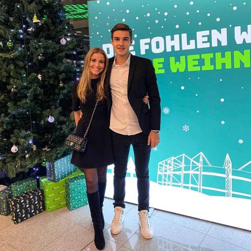 Diese Stars sind 2025 Eltern geworden: Fußballer Florian Neuhaus