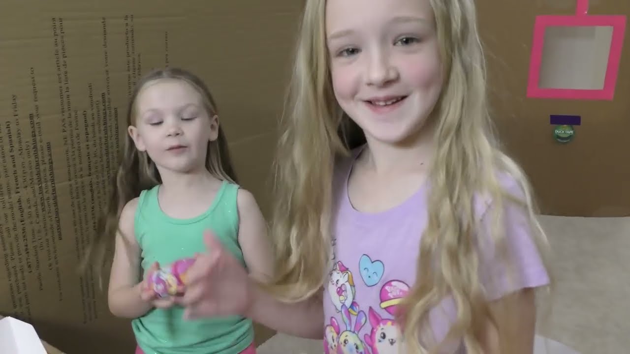 Hello Neighbor in Real Life Breaks Our Box Fort! Pikmi Pops Doughmi ...