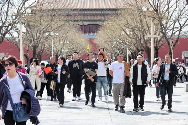 The 20 most iconic opening scenes in movie history