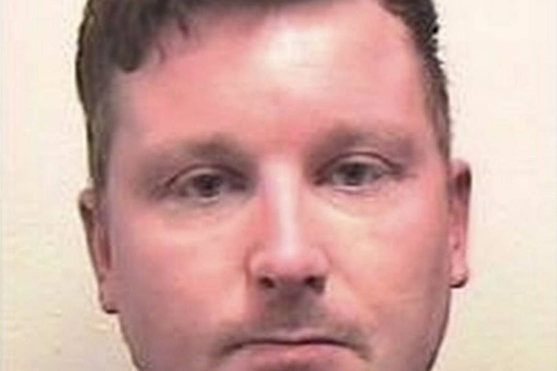 Edinburgh henchmen of gangster Mark Richardson 'travel to Dubai to save ...