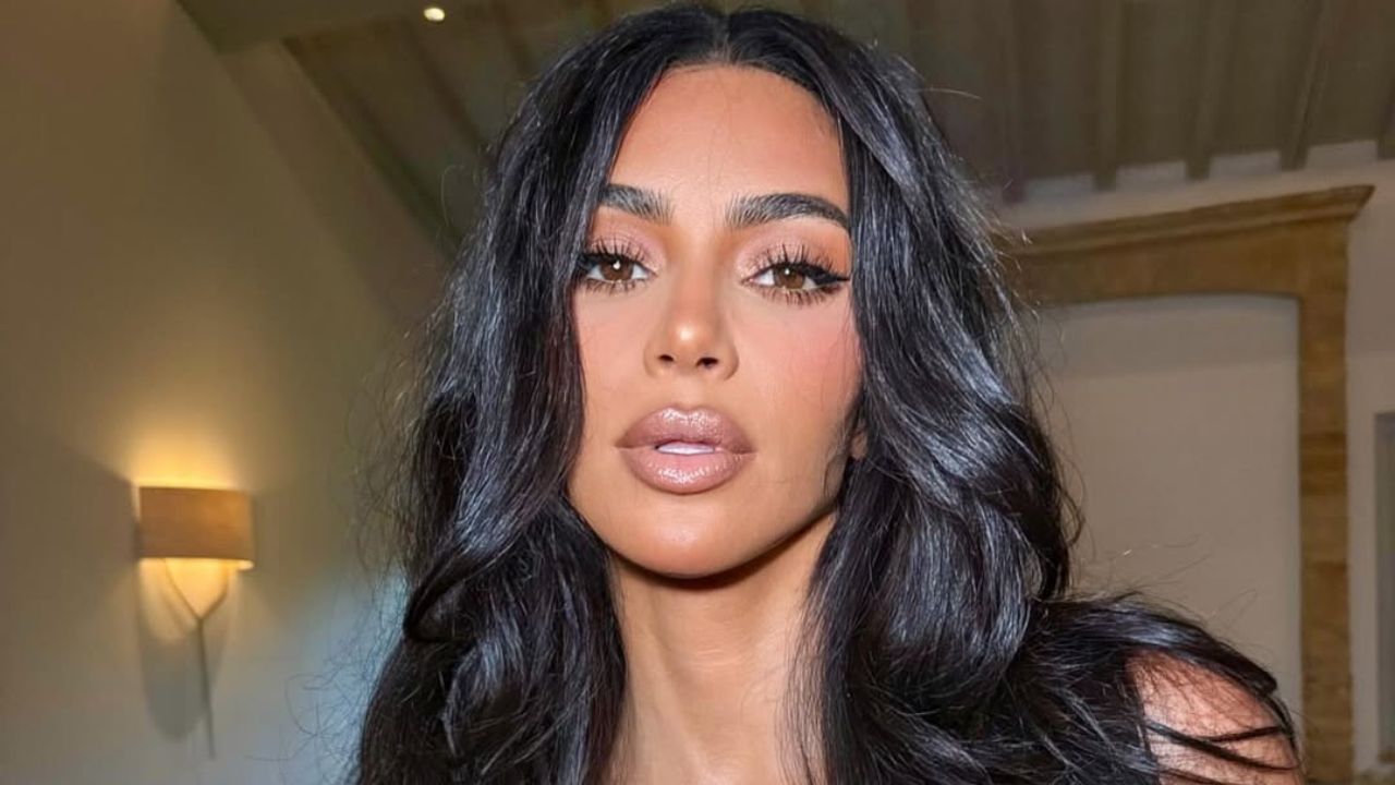 Bibbia di OJ Simpson venduta all’asta per 80.000 dollari dopo che Kim Kardashian non è riuscita ...