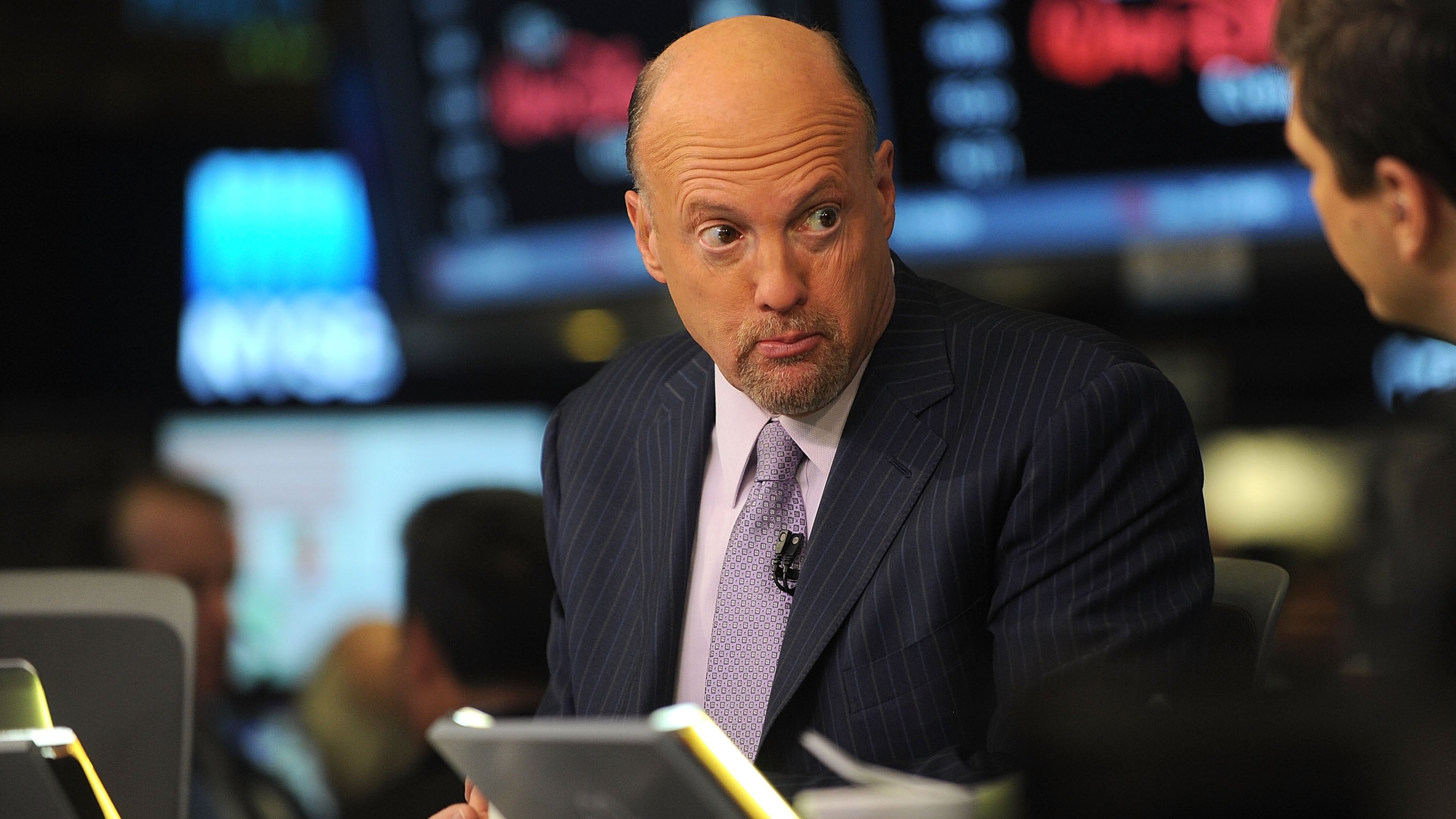 Jim Cramer Hits Trump With Kiss of Death as ‘Liberation Day’ Looms
