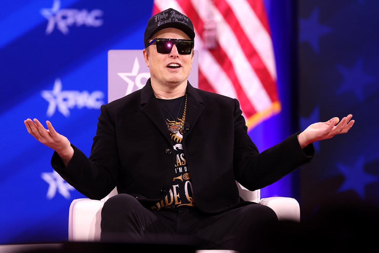 'Looting our country': DOGE slammed for trying to grab agency’s $500 ...