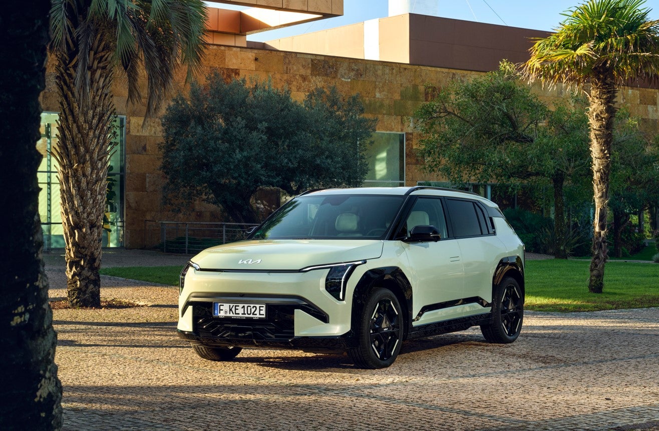 Kia adds AI voice assistant to EV3