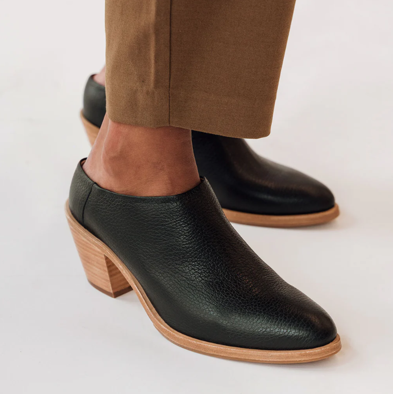 16 top Canadian shoe brands, from winter boots to running shoes