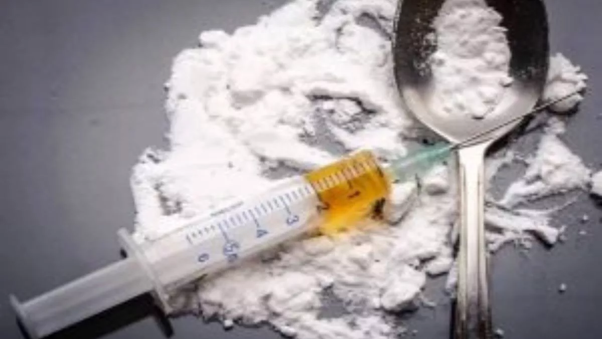 Drug trafficking cartel busted in Shahdara; 2 held