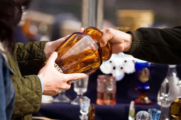 Don’t Make These 10 Common Mistakes When Selling Valuable Collectibles Don’t Make These 10 Common Mistakes When Selling Valuable Collectibles