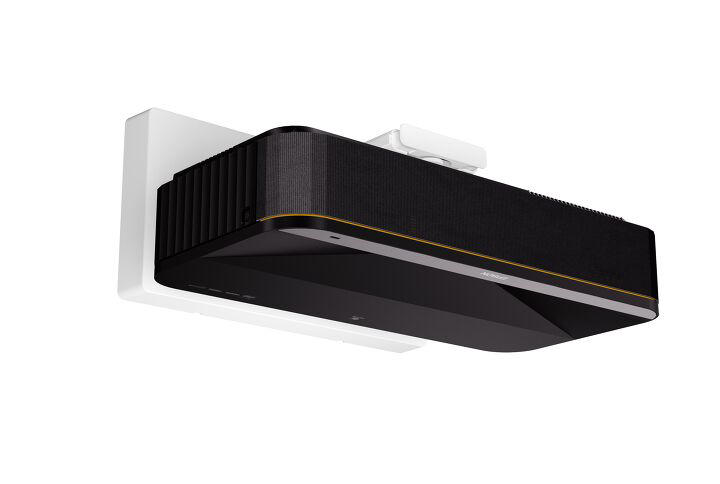 QS100 Joins Epson’s Q-Series With a Focus on Brightness and Flexibility