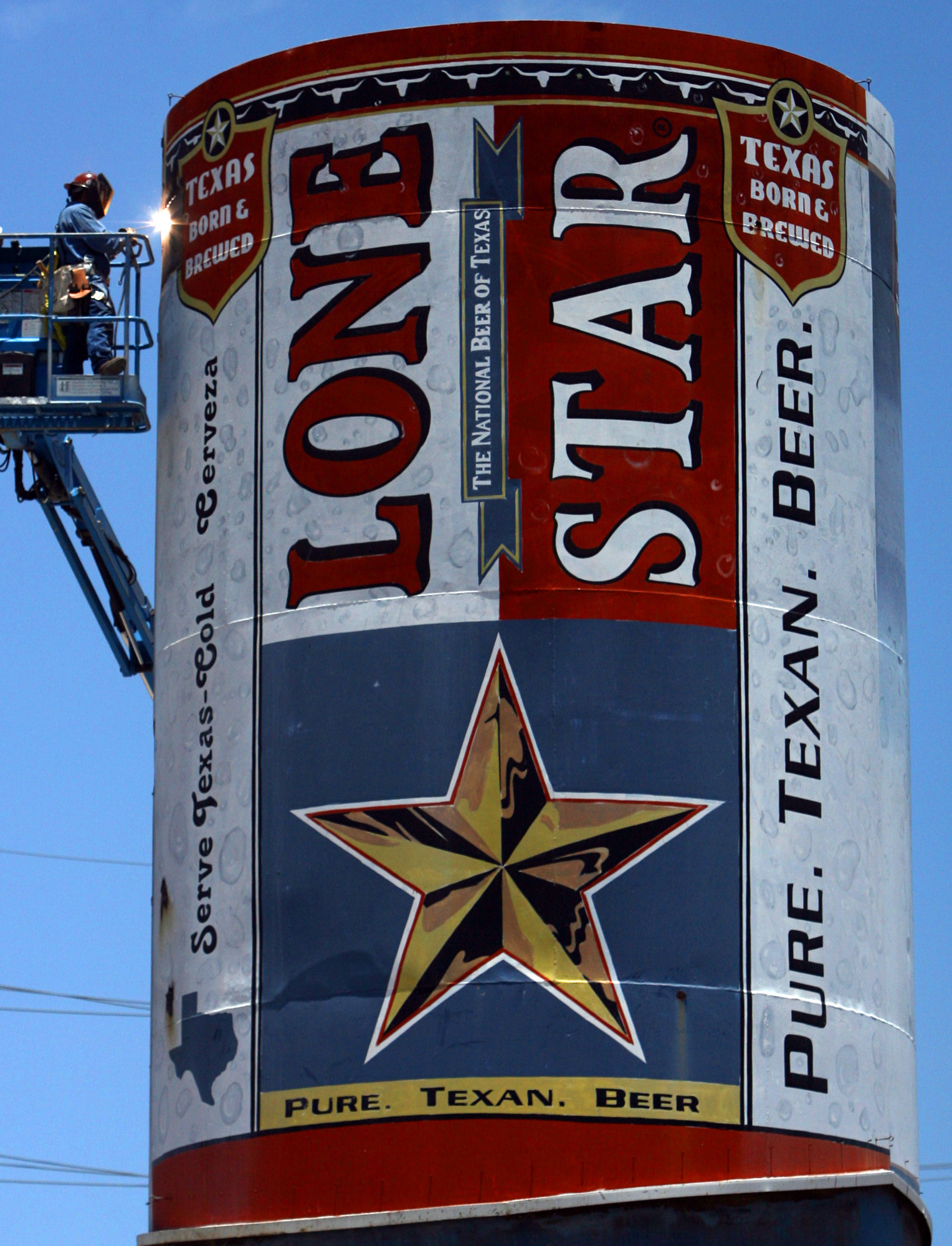 Solving the mystery behind Lone Star Beer missing from Texas shelves