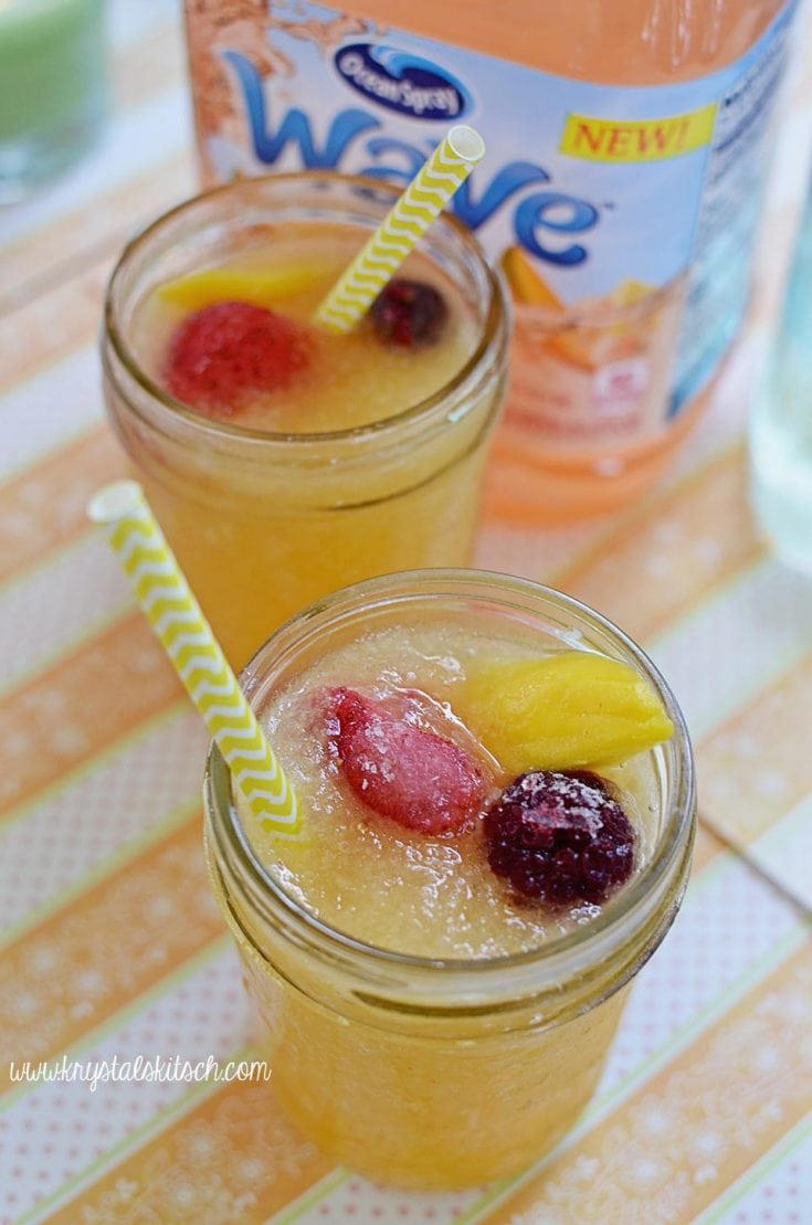 AMAZING Summer Cocktails: The Best Peach Cocktails 🍑🍹