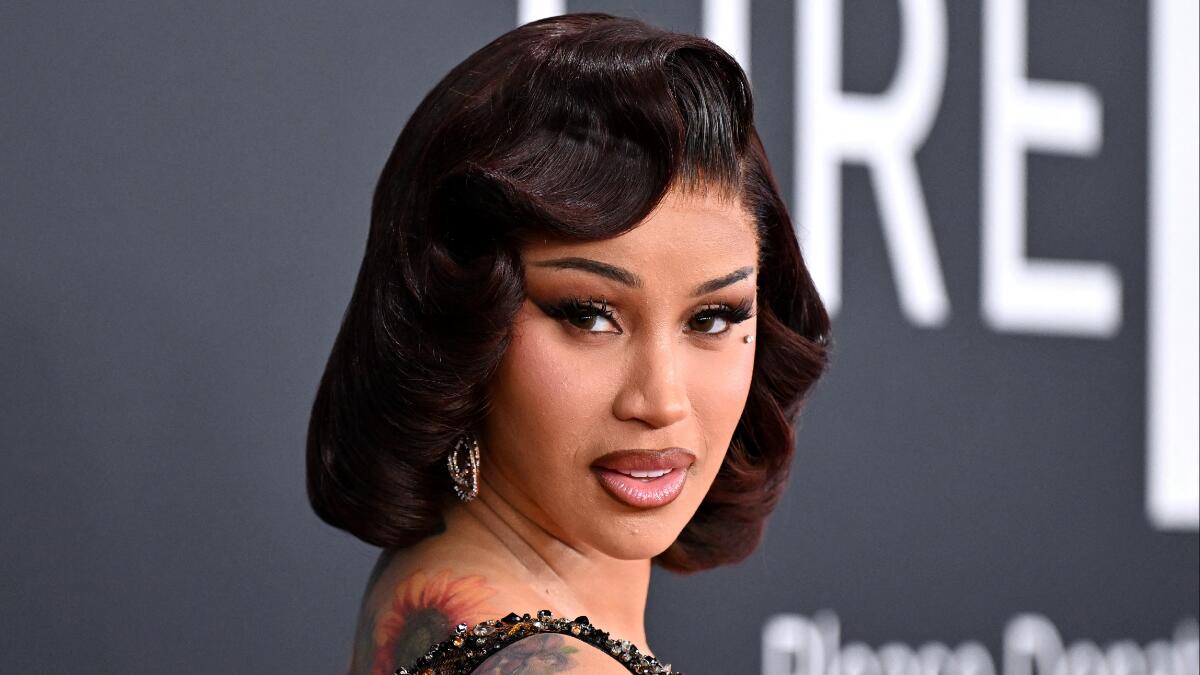 Cardi B's Attorney Responds To Lawsuit Over Microphone Throwing Incident