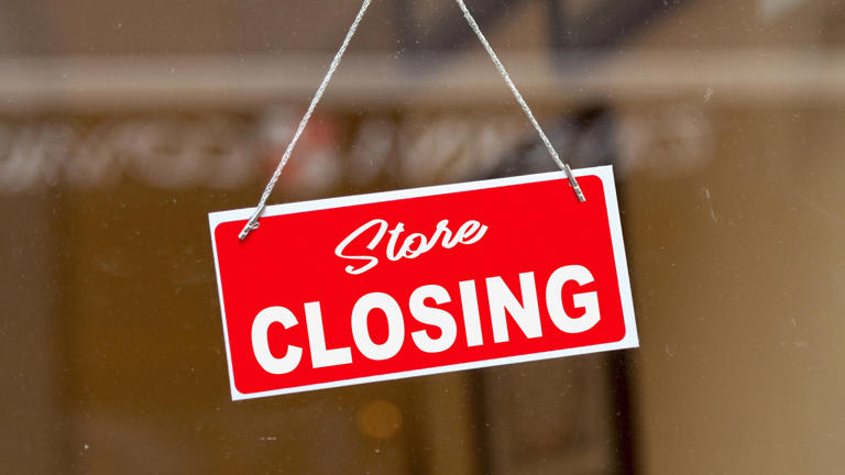 Iconic convenience store chain closing after long goodbye