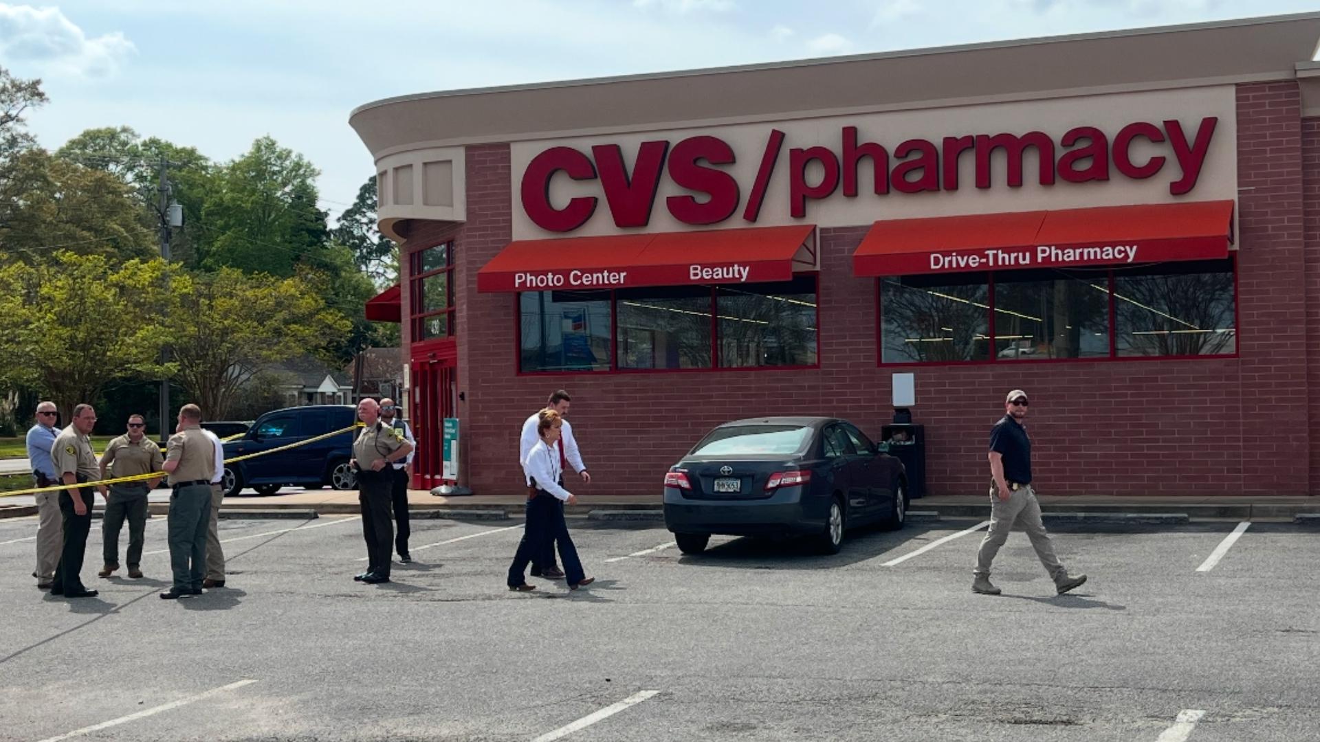 Monroe County deputy shoots suspect at Forsyth CVS while serving ...