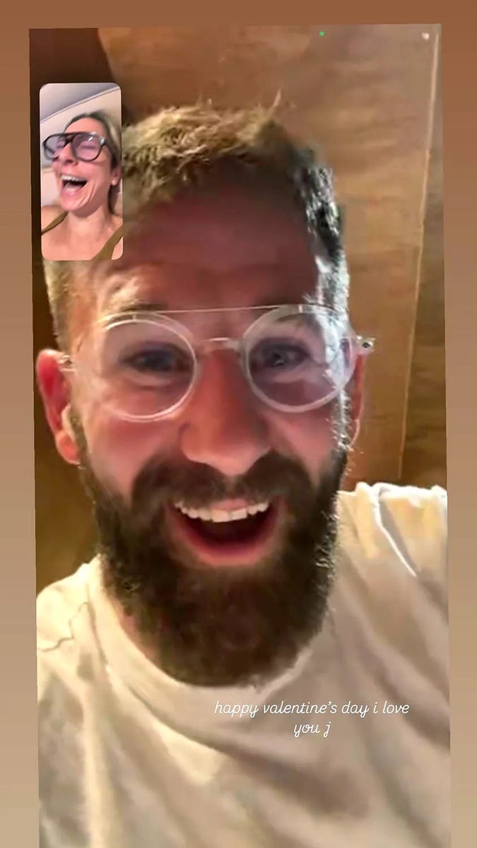 Este Haim and Fiancé Jonathan Levin First Sparked Romance Rumors at ...