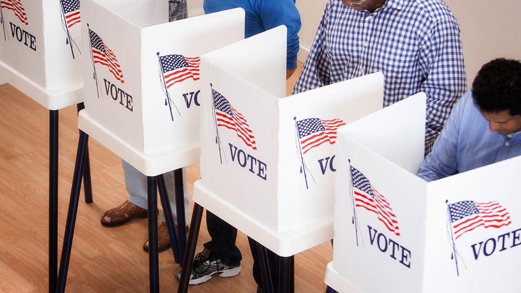 2025 suburban Chicago elections: Dodge wins in Orland Park, Biss wins ...