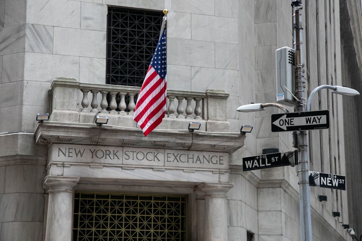 Stock Market Today: Stocks mixed after S&P 500's 28th record of the year