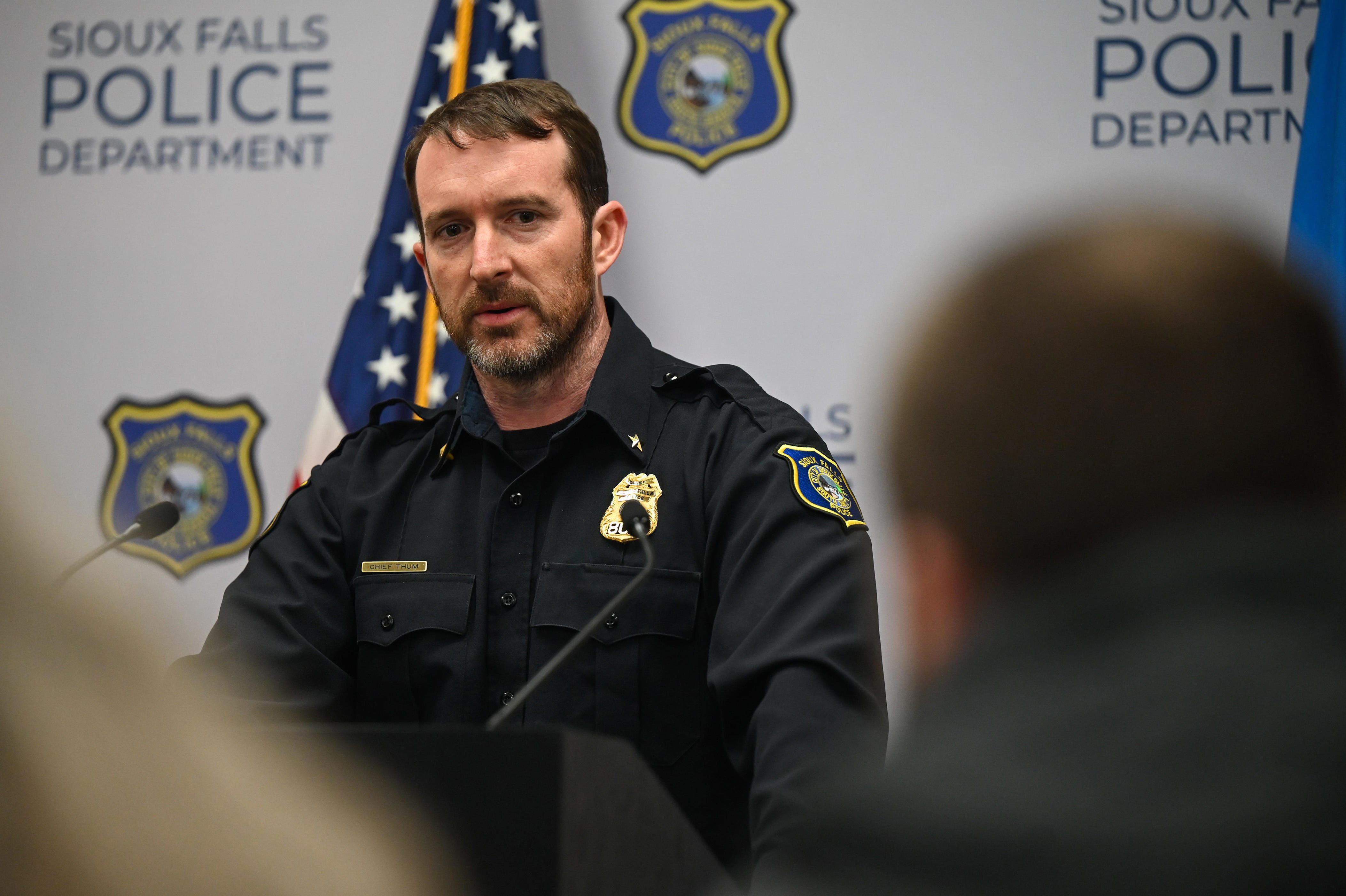 Sioux Falls police officer shot near West 12th Street. Suspect later ...