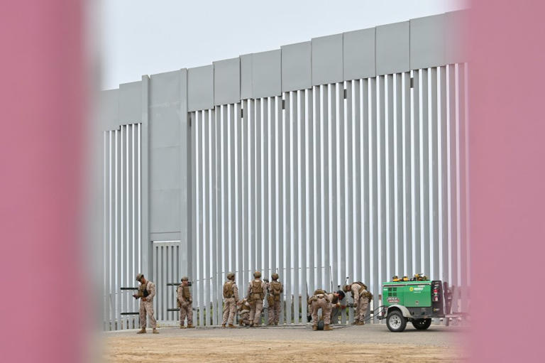 Marines install razor wire at border park, further restricting access