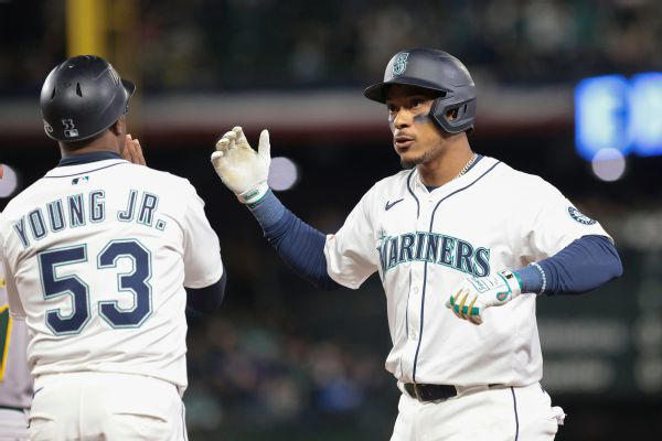 Mariners put Jorge Polanco on paternity list, recall Leo Rivas