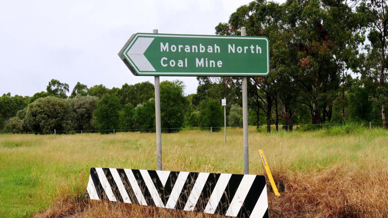 Safety concerns after underground fire at Qld's Moranbah North coalmine