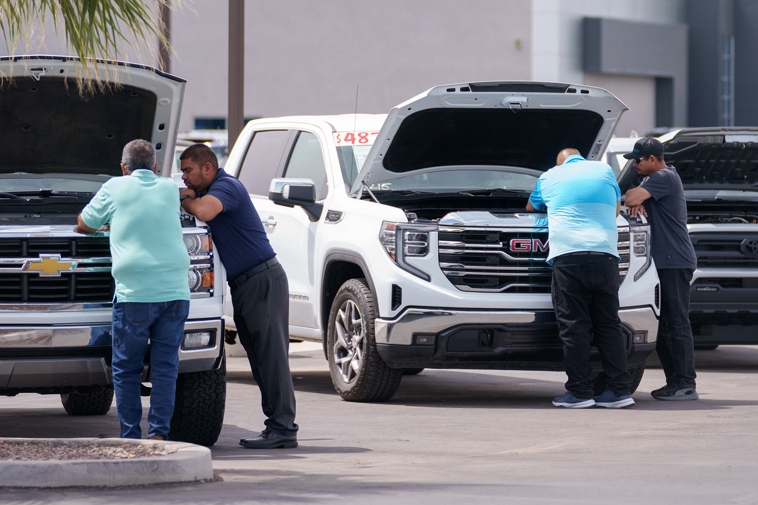 GM's first-quarter U.S. vehicle sales lead industry as automakers ...