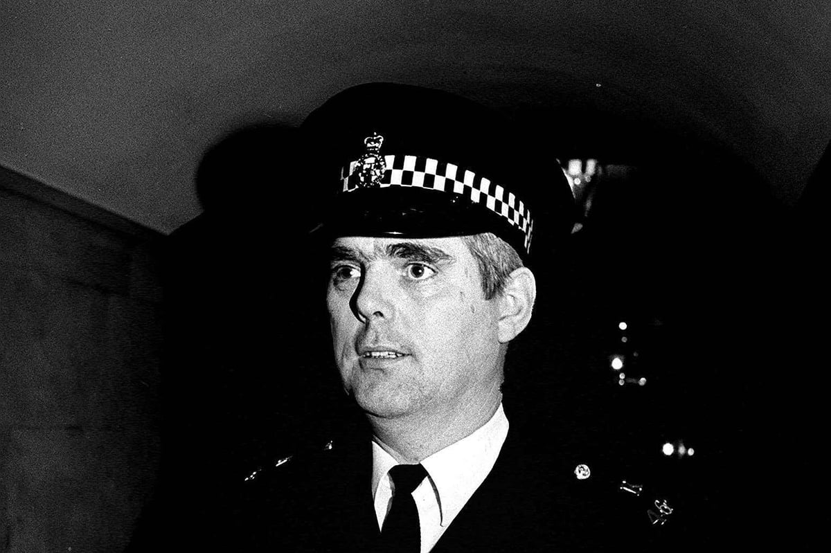 Pc Trevor Lock, who became a hero of the Iranian embassy siege, dies ...